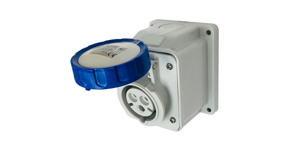 Gewiss Stikk påvegg 32A 2P+J 230V IP67 GW62437 (1573337)